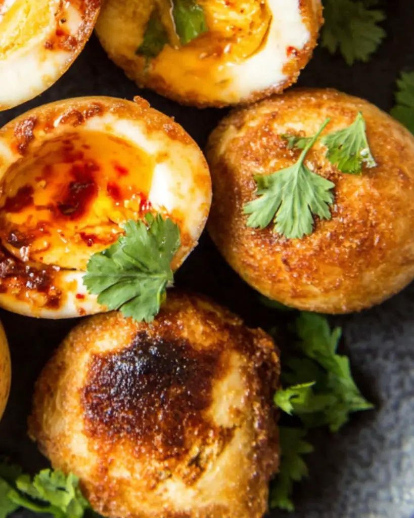 Egyptian Fried Boiled Eggs (Bied Meza’lil) - Easy homemade recipes