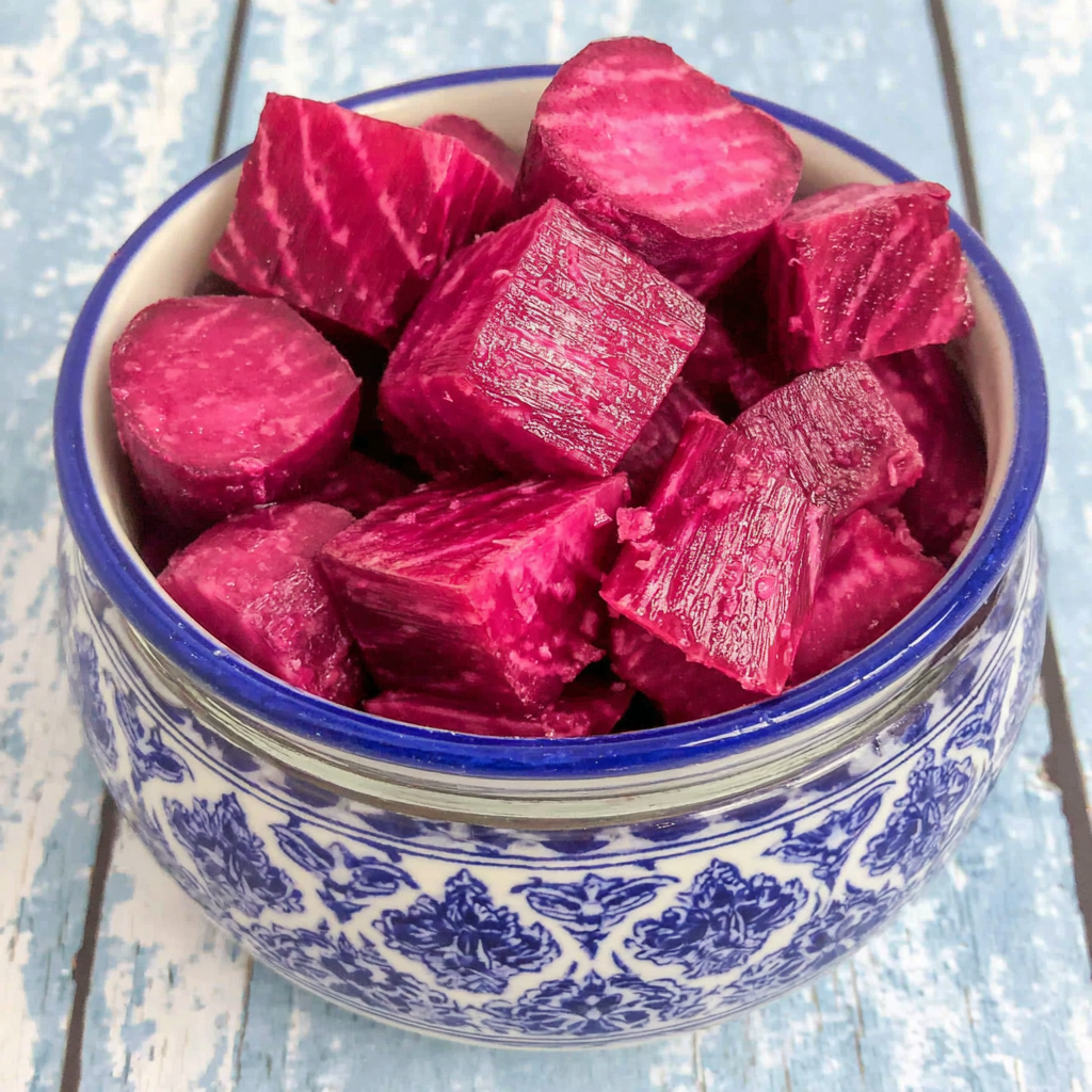 Middle Eastern Pickled Turnips (Pink Pickles) - Easy homemade recipes